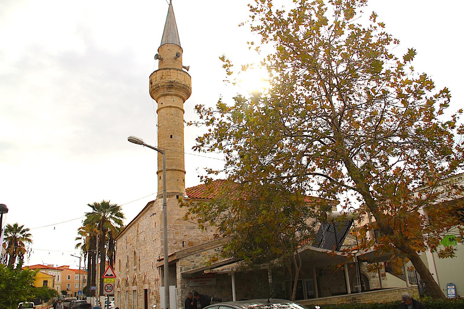 Çeşme Mosques & Churches - LikeCesme